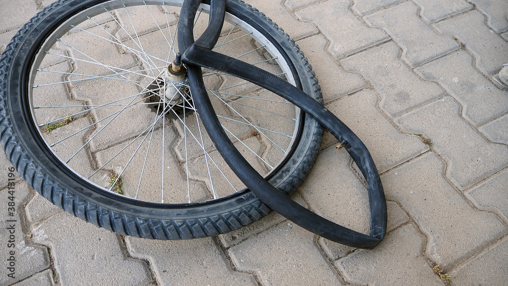 dismantling the bicycle wheel for repair, Stock Photo | Adobe Stock