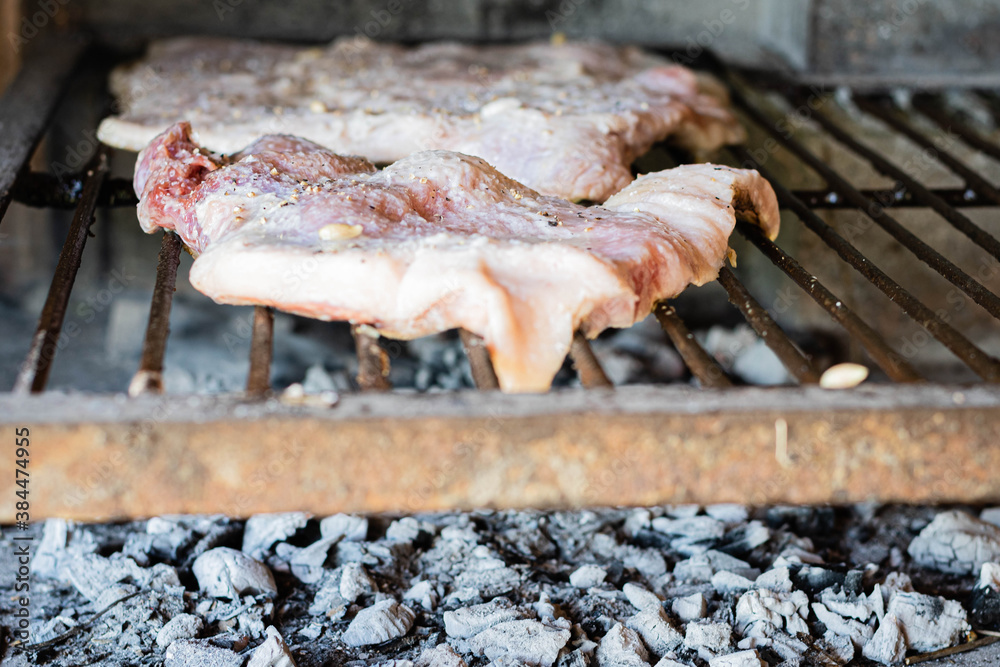 matambre de cerdo al limón y pimienta asado a la parrilla a las brasas ...