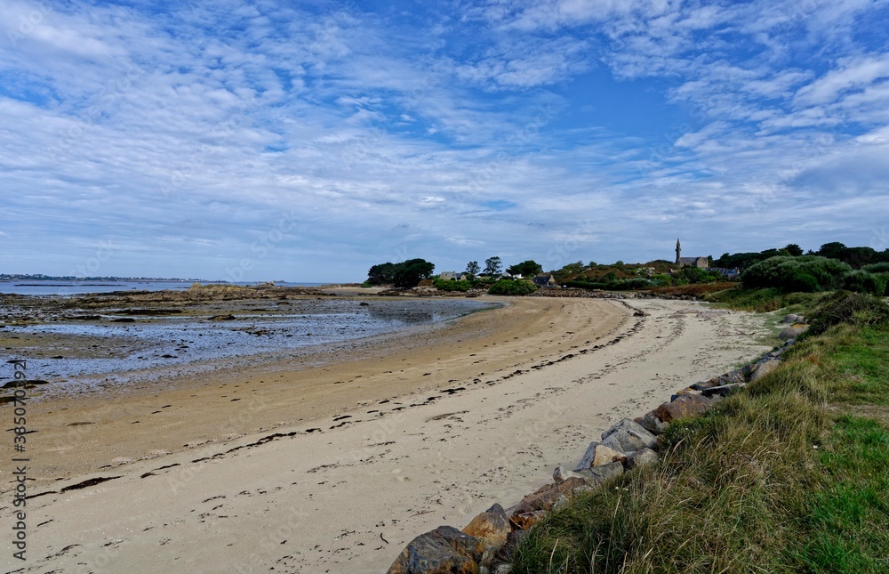 Plage de l’hôpital, Ile Callot, Carantec, Finistère, Bretagne, France ...