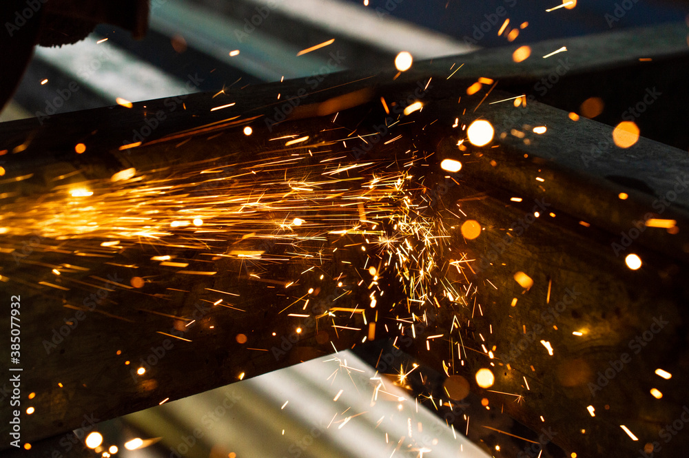 Chispas de esmeril Stock Photo | Adobe Stock