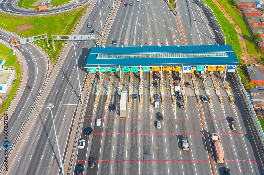 Poster Top view aerial overloaded toll road or tollway on the ...