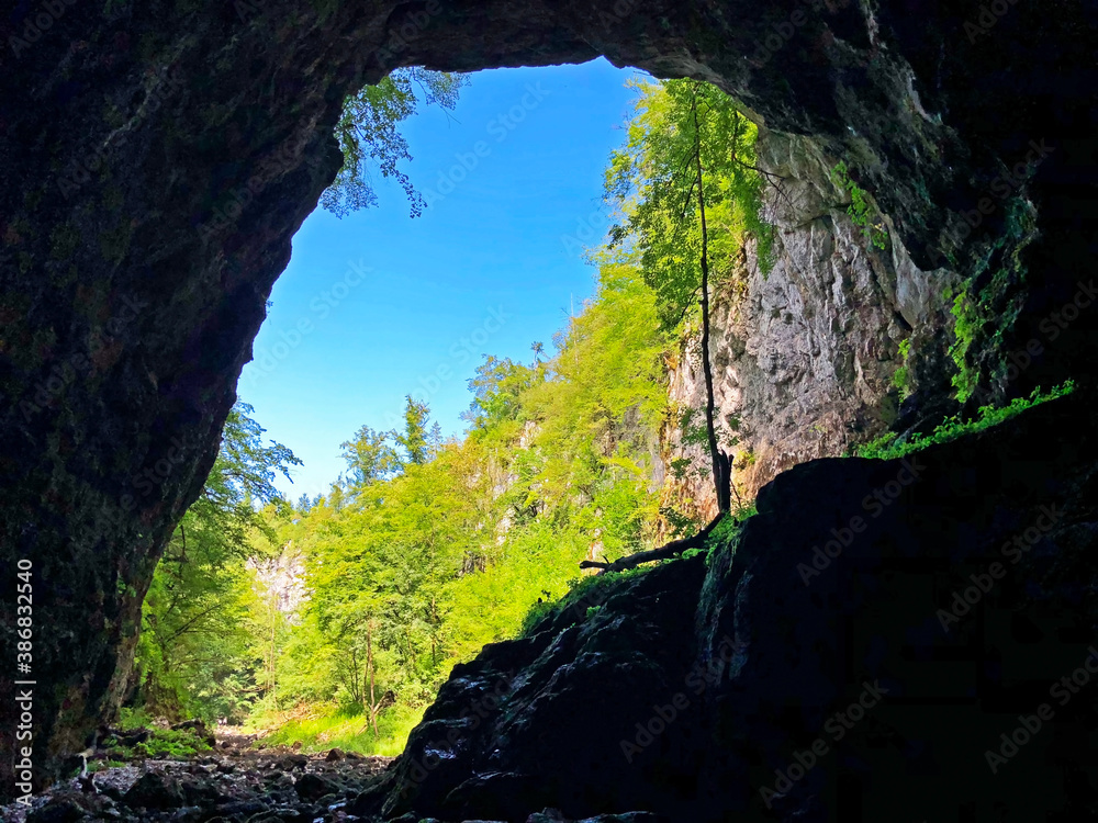 Weaver Cave, Tkalca jama or Tkalca cave (Tkalča jama), Cerknica ...