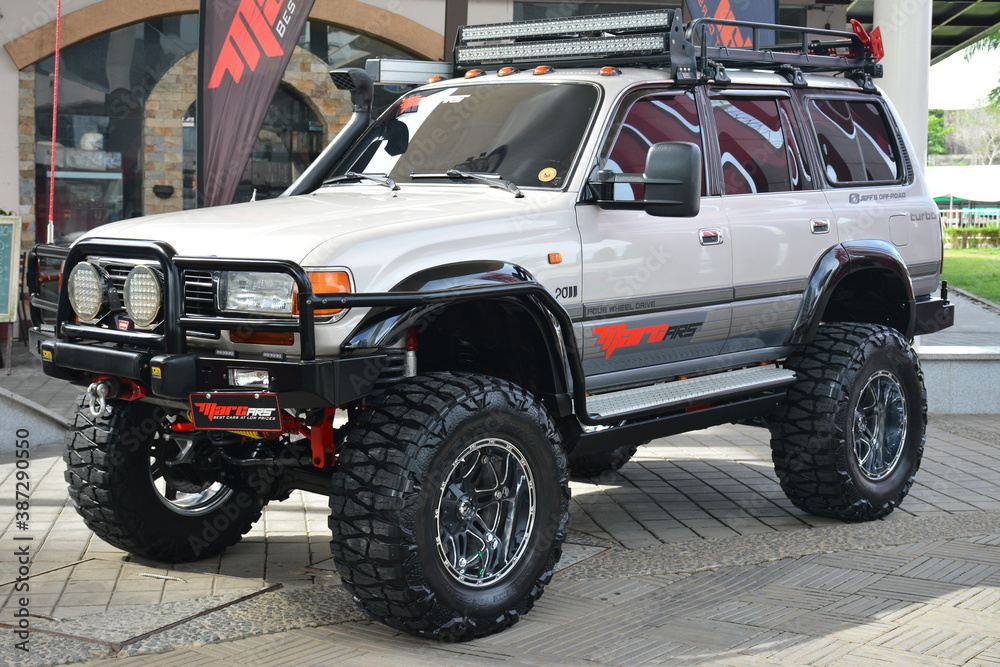 Toyota Land Cruiser at Sportline Magazine Auto Show in Quezon City ...