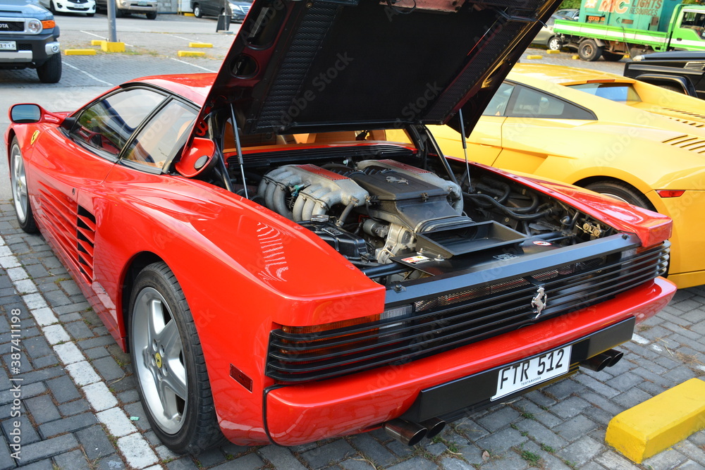 Ferrari Testarossa Engine