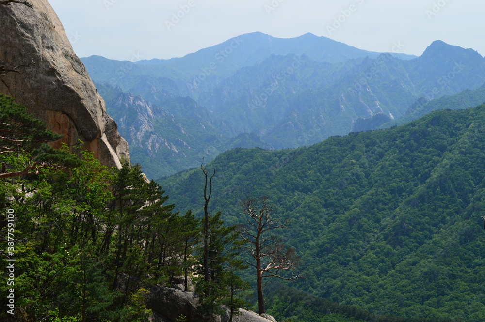 Climbing Seoraksan mountain in the Taebaek mountain range in the ...