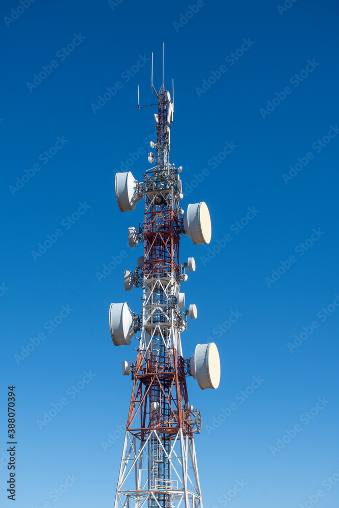 Antena repetidor Stock Photo | Adobe Stock