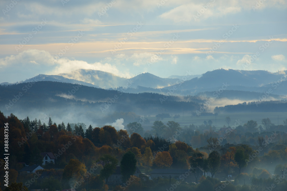 Budzi się dzień Stock Photo | Adobe Stock