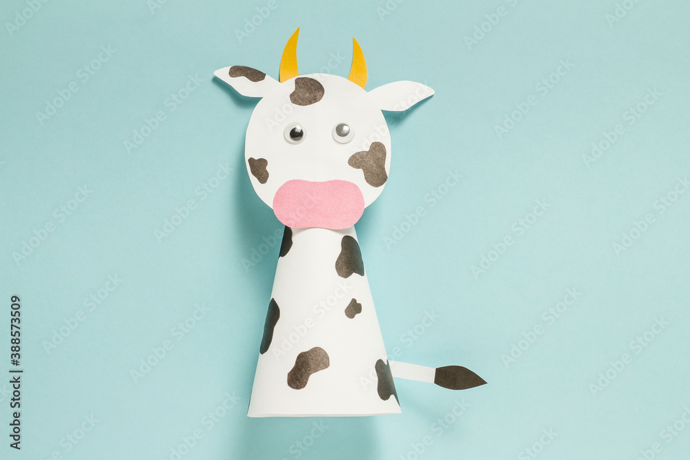 Step-by-step photo instructions on how to make a white bull from paper ...