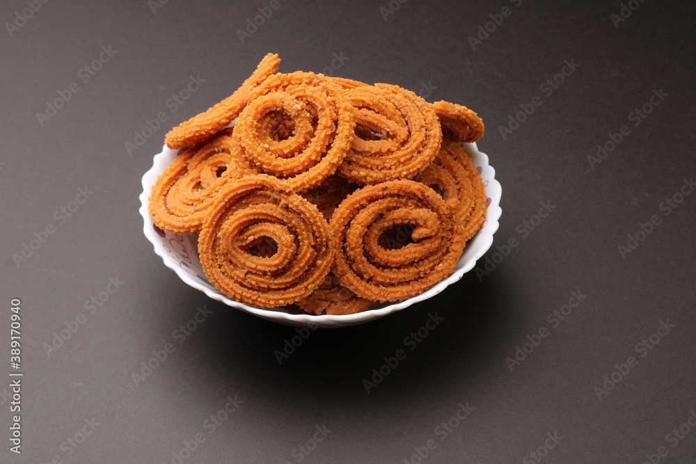 Foto de Indian Traditional Tea Time Snack Chakli, a deep fried snack ...