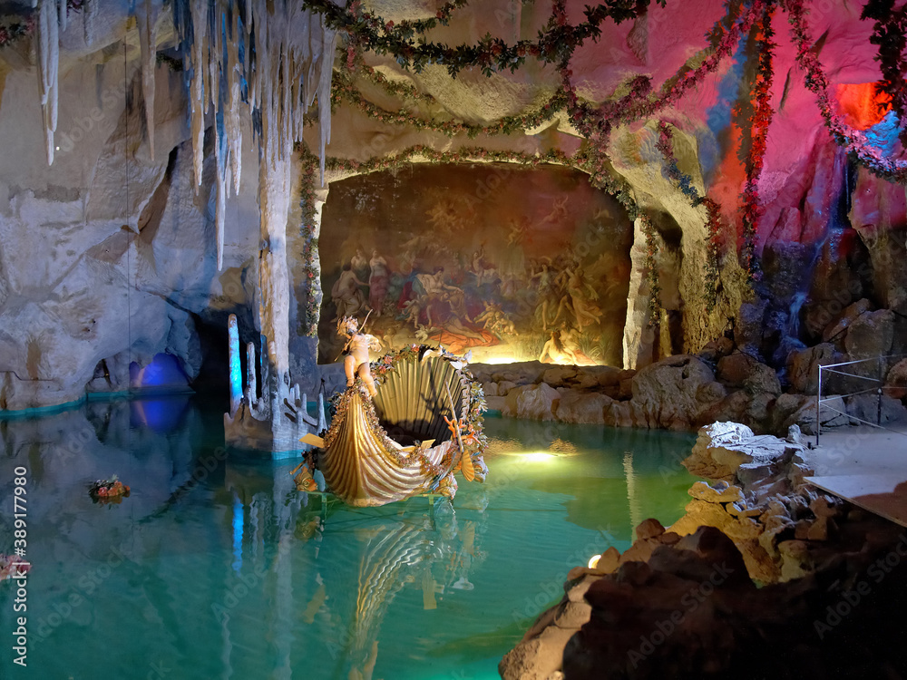 Linderhof Palace Grotto