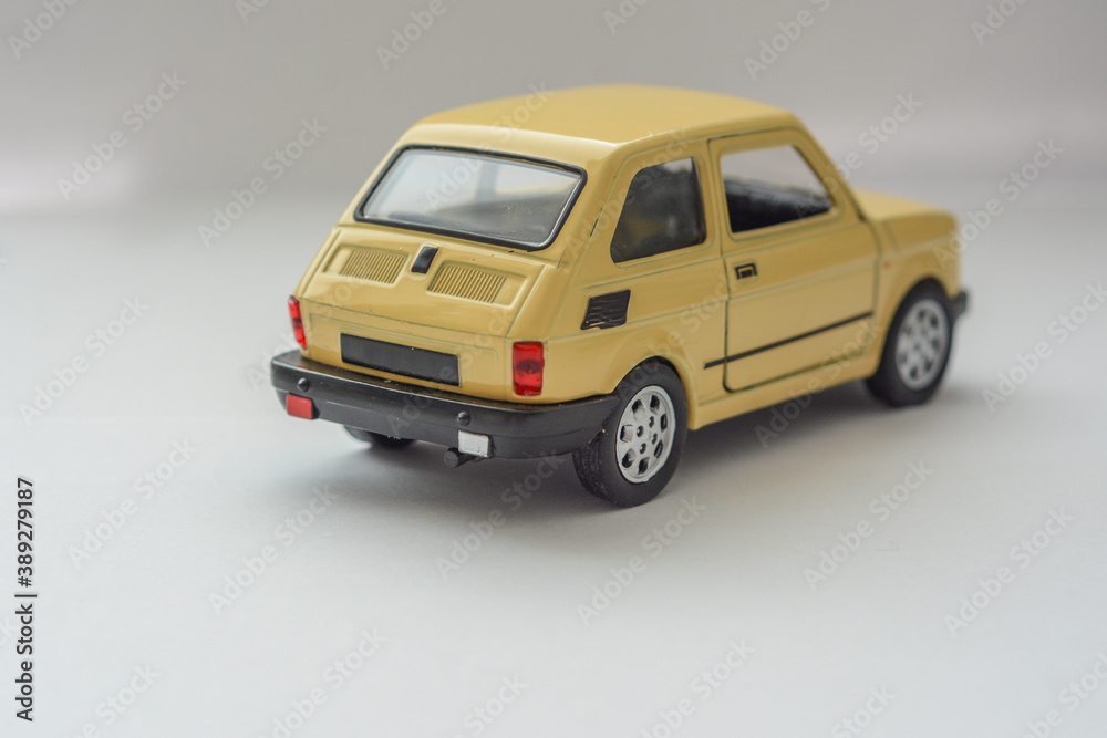 Foto de Fiat Maluch 126p fso Polish car. Beautiful little old car for ...