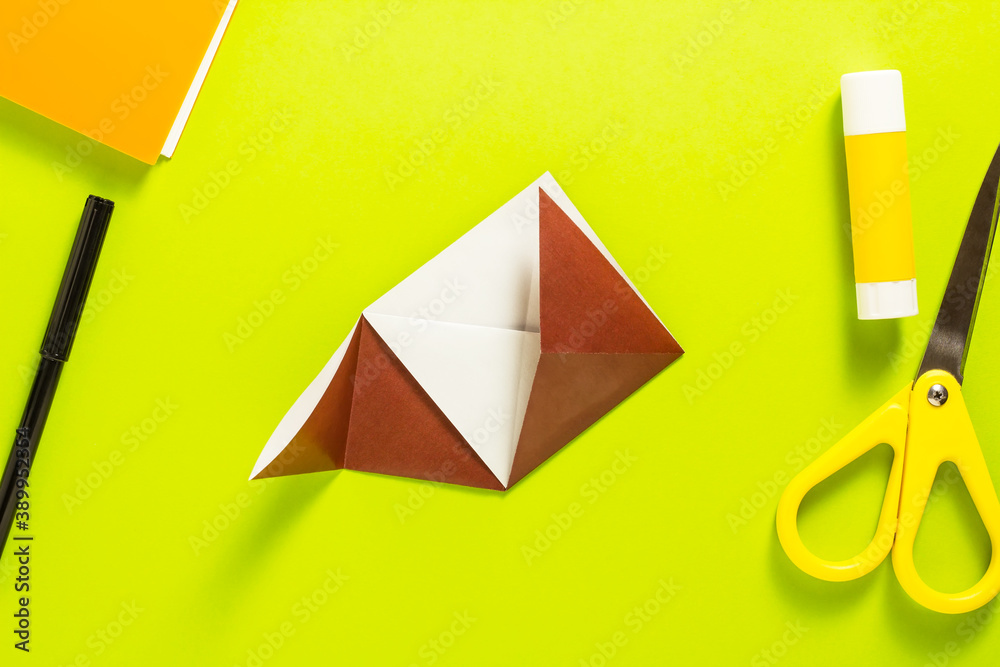 Step-by-step photo instructions on how to make a bookmark for a book in ...