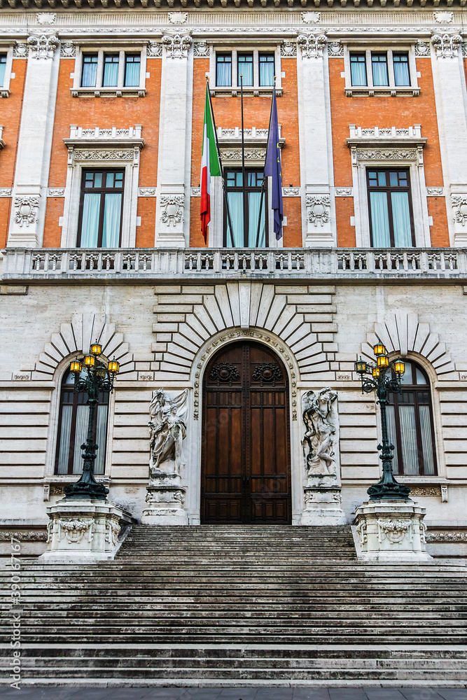 Palazzo Montecitorio (built by Bernini in 1653) - now seat of the ...