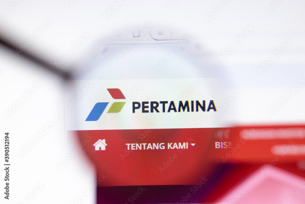 Los Angeles, California, USA - 15 March 2020: Pertamina icon on website ...