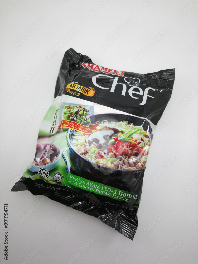Mamee chef instant noodles spicy chicken shiitake flavor in Manila ...