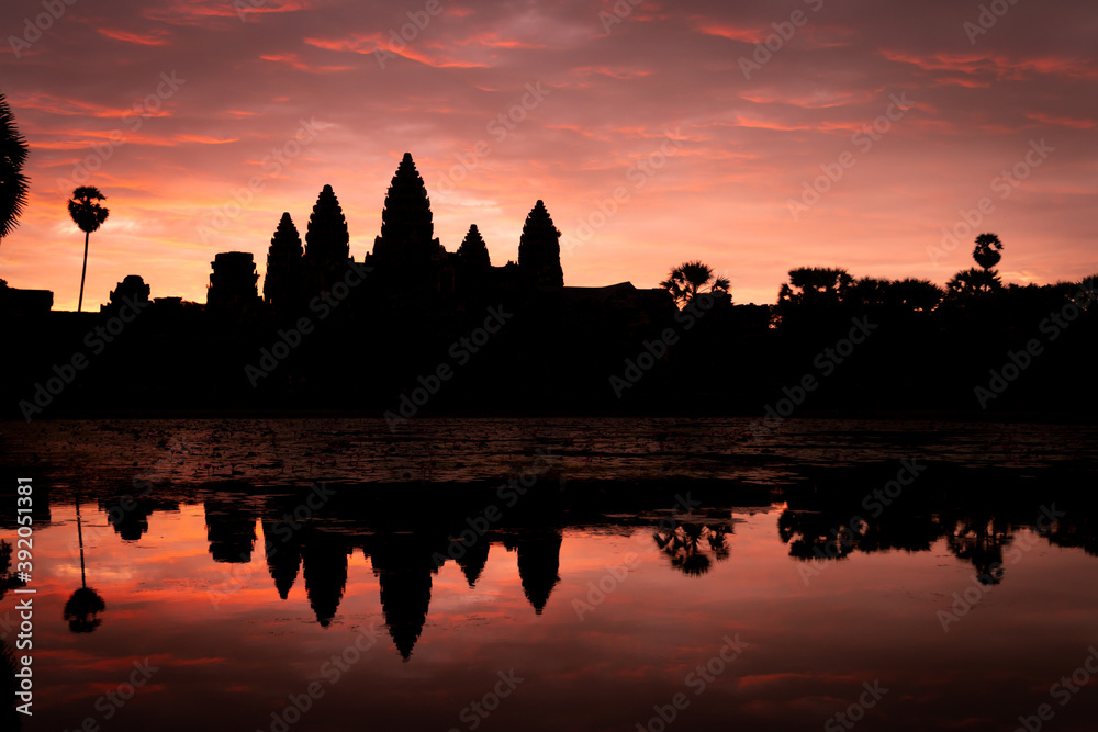 Angkor Wat, Siem Reap, Cambodia. Sunrise from reflection pool showing 5 ...