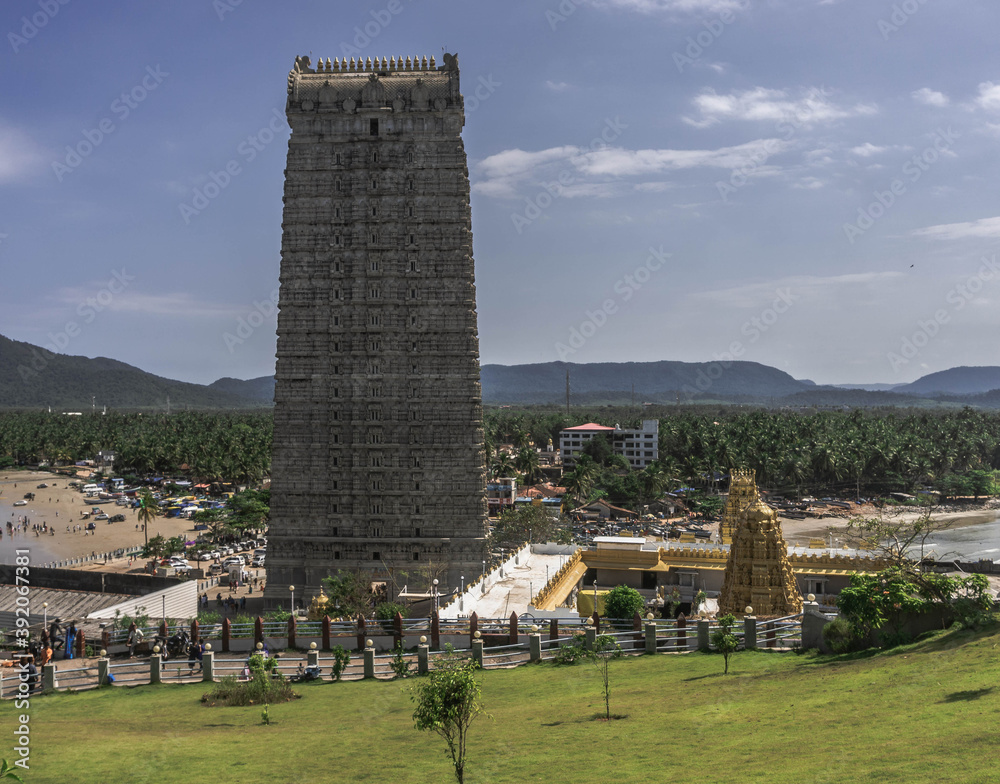 Murdeshwar is a city in India on the coast of the Arabian Sea, famous ...