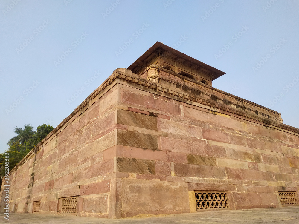 Mughal carpet Khusro's tomb || Sample of Mughal Architecture || Khusro ...