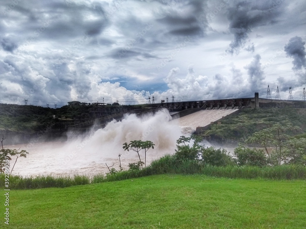 Turbine - Itaipu Dam - Hydroelectric Power Station - Foz do Iguaçu ... Turbine - Itaipu Dam - Hydroelectric Power Station - Foz do Iguaçu ...