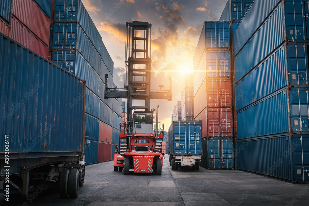 Container Ship Loading of Import/Export Freight Transportation Industry ...