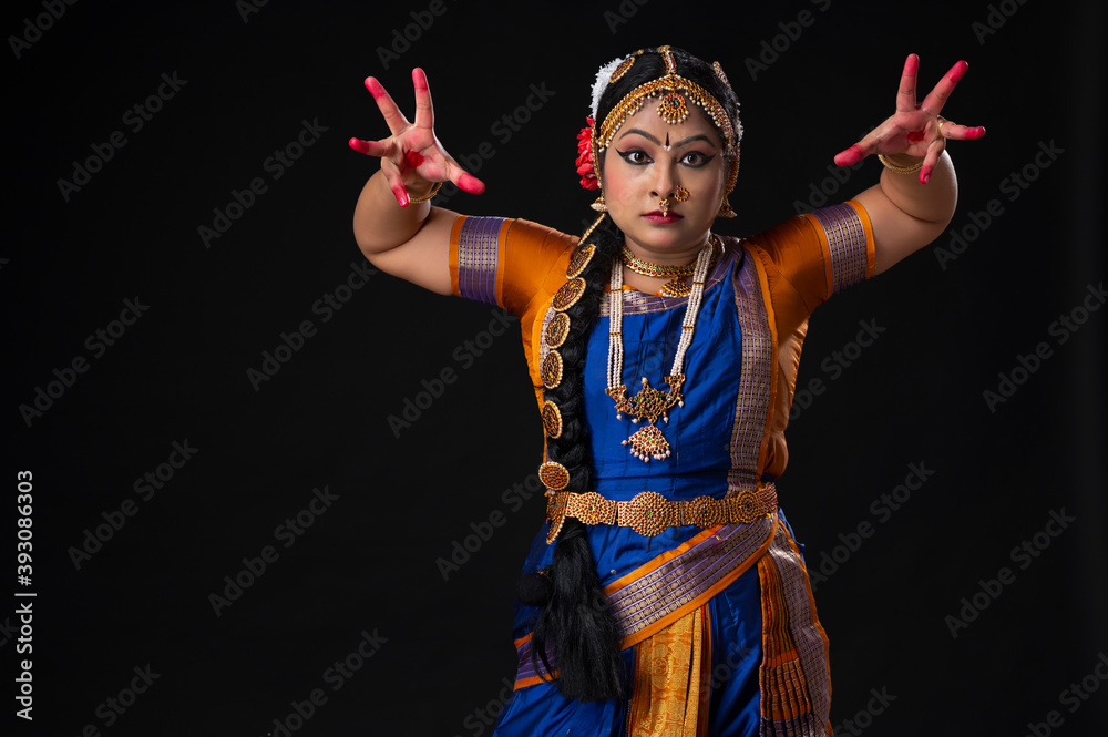 Kuchipudi dancer expressing Raudra rasa through here dance performance ...