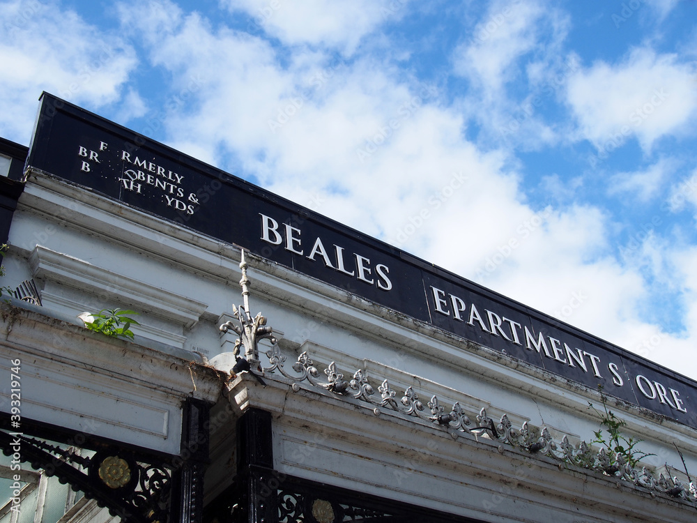 sign above the main main entrance of the closed Beales department store ...