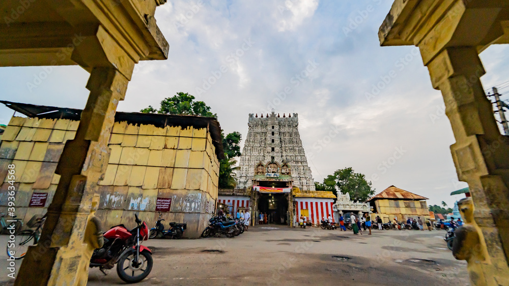 The Thanumalayan Temple, also called Sthanumalayan Temple is an ...