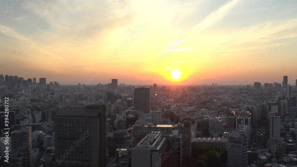 Video Stock TOKYO, JAPAN : Aerial high angle sunset CITYSCAPE of TOKYO ...