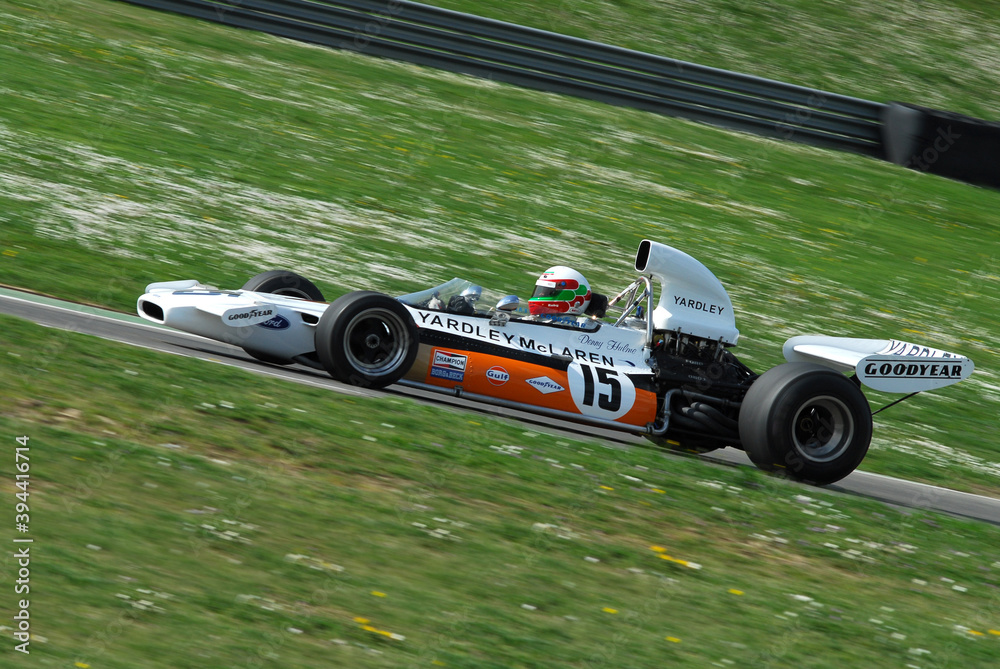 Foto de Mugello Circuit 1 April 2007: Classic F1 Car 1972 McLaren M19C ...