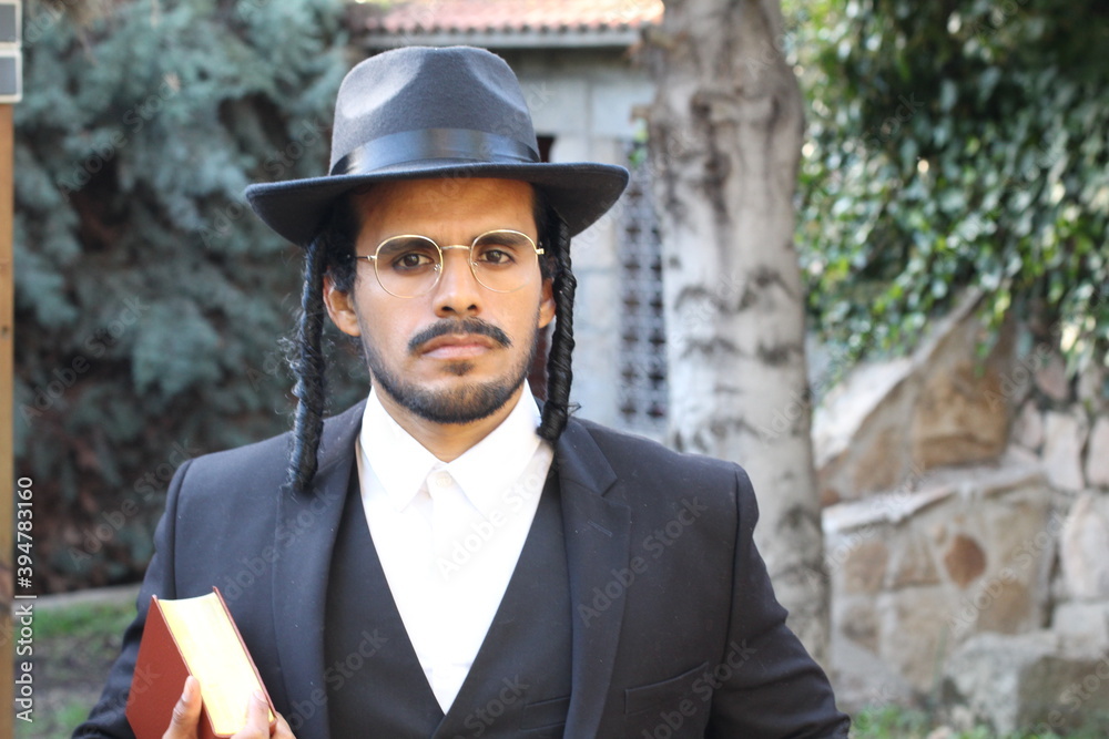 Israeli Man Clothing