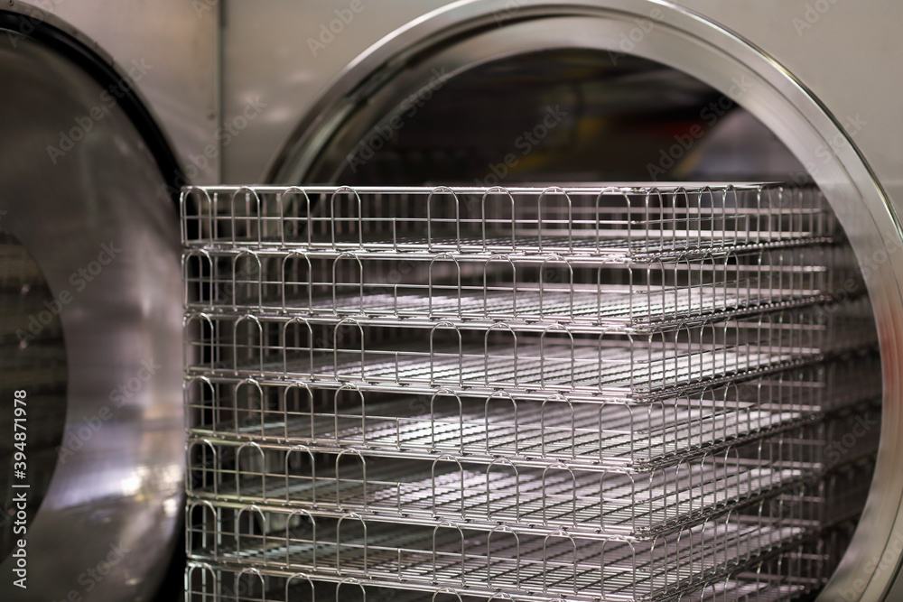 Poster automatic double door pass-through autoclave – Wall Art | UkPosters