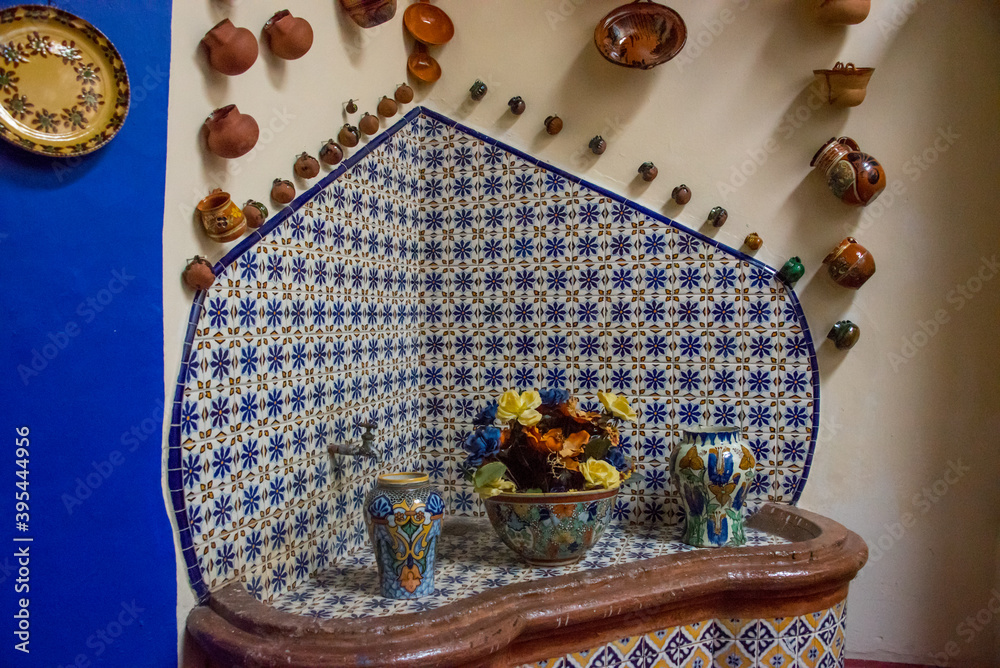 Decoración y tradición: Vajillas y piezas de Talavera en colores azules ...