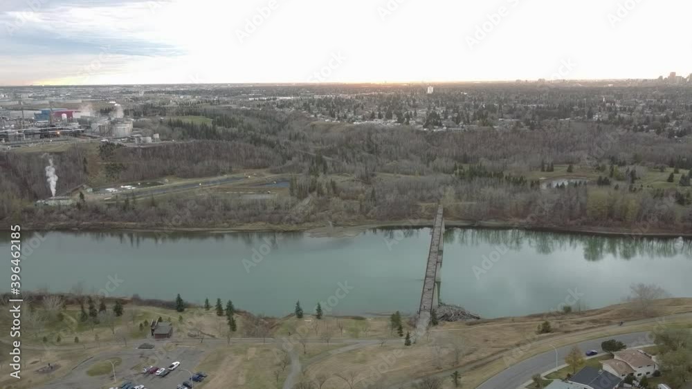 Rundel Park Panaramic left fly over Oil Refinery in the top left ...