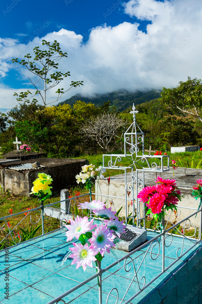 Cemetery Boruca (also known as the Brunca or the Brunka) indigenous ...