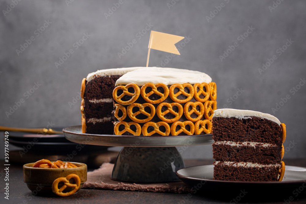 Chocolate Irish cake - prepared using dark beer as a primary ingredient ...
