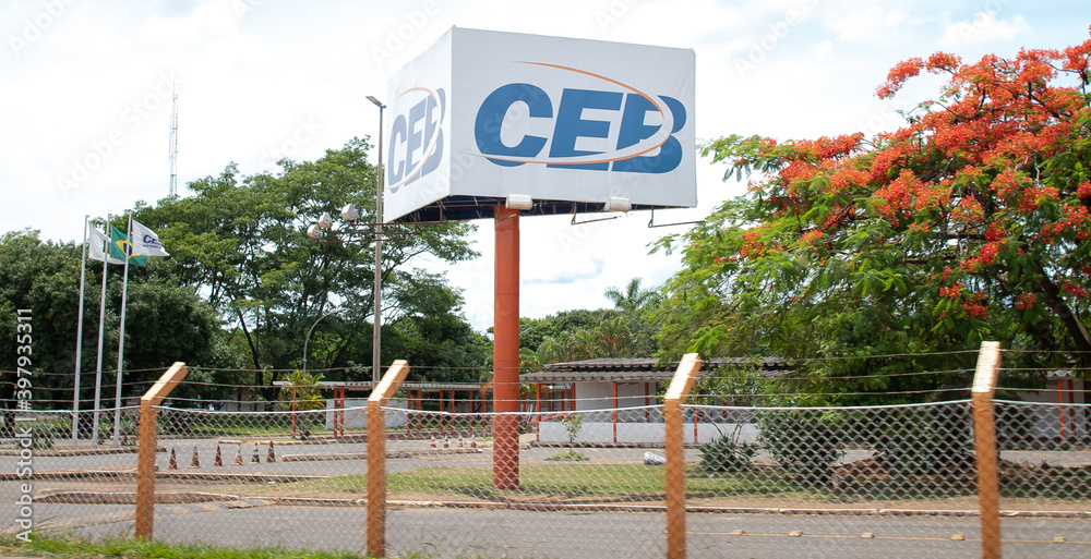 CEB - Companhia Energética de Brasília. Logo da CEB em Placa ...