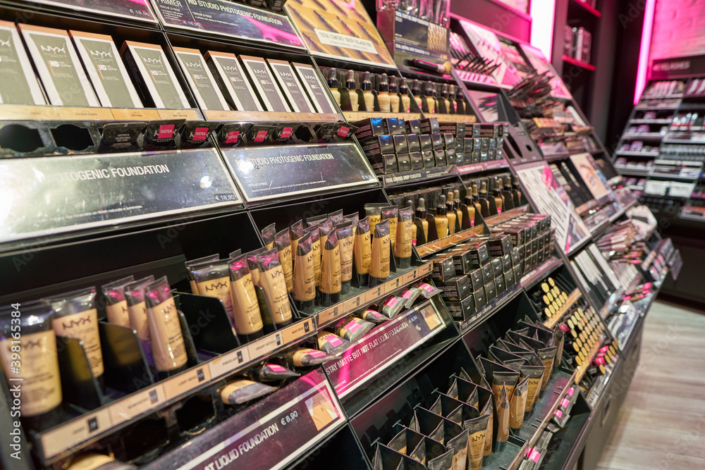 Nyx Cosmetics Displays