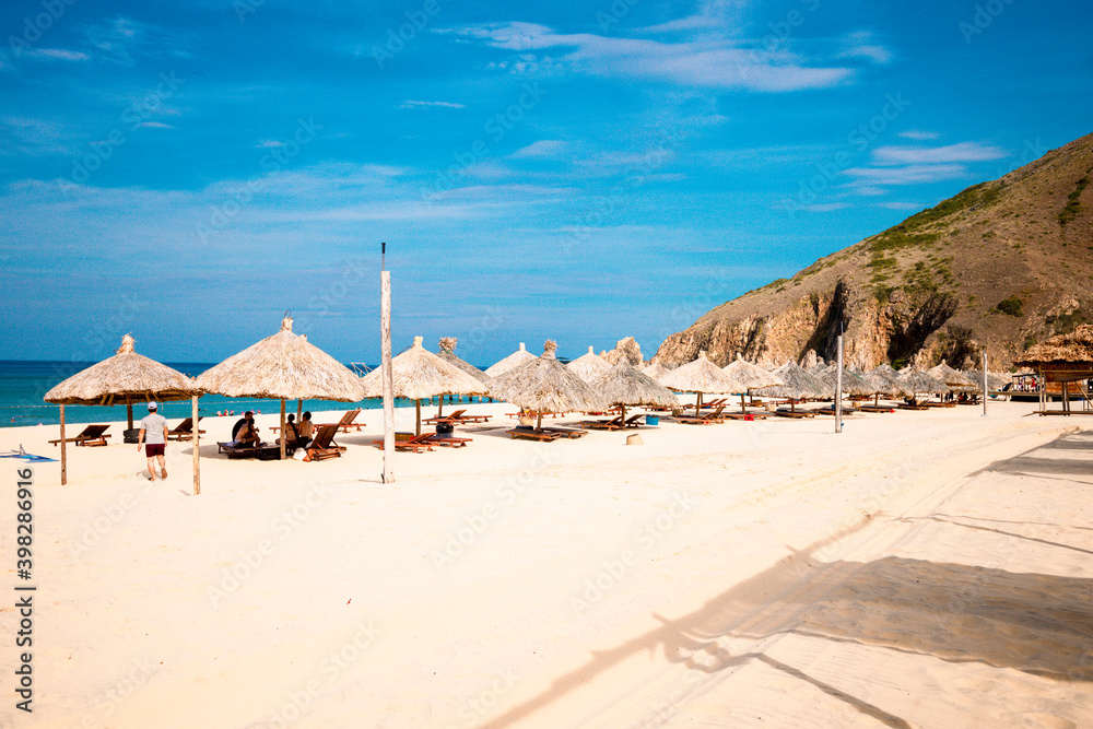 Ky Co beach / Ky Co island at Nhon Ly village - Quy Nhon - Viet Nam ...