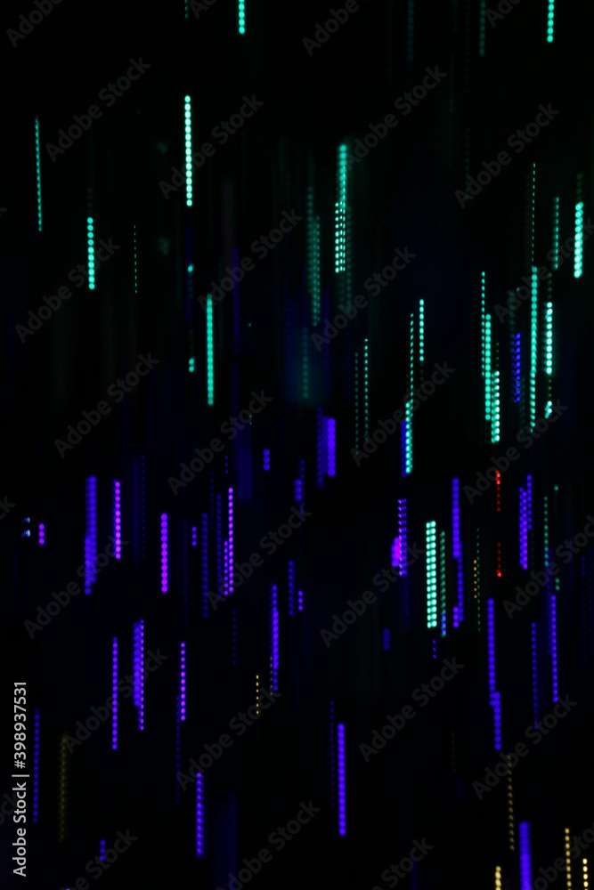 FONDO DESTELLOS DE COLORES VERTICALES EN FONDO NEGRO CON FORMAS VERDES ...