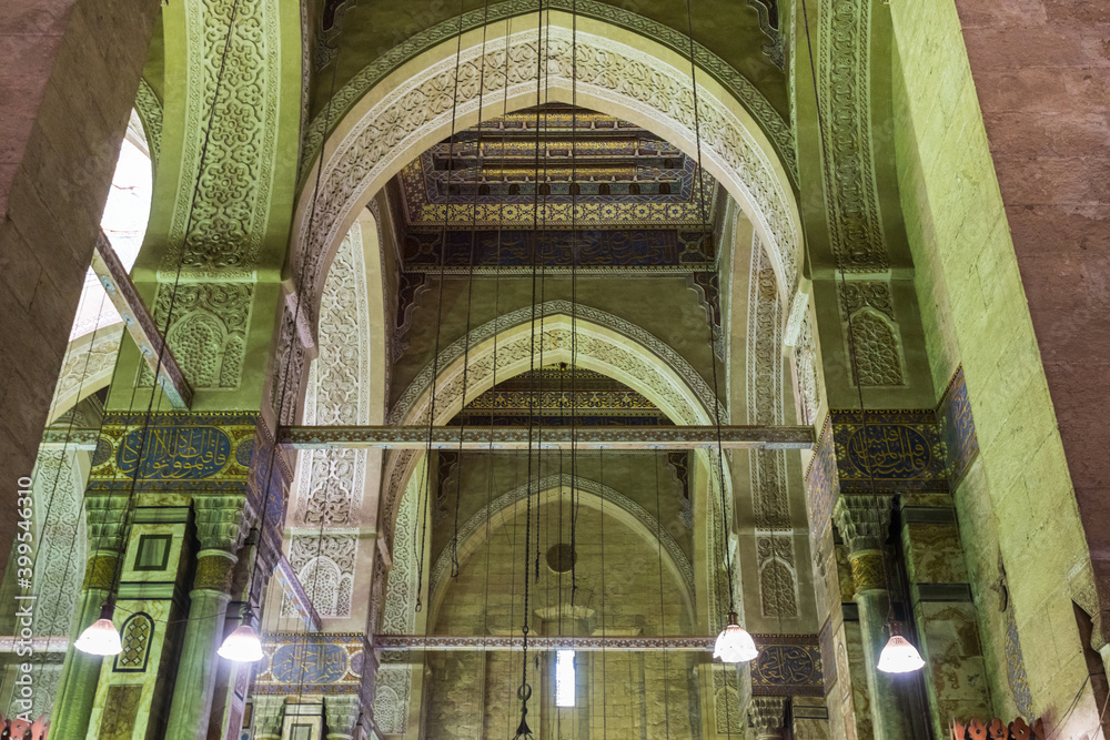 Interiors of the Mosque of Al Rifai (Al-Refai, Al-Refa'i or the Refaai ...