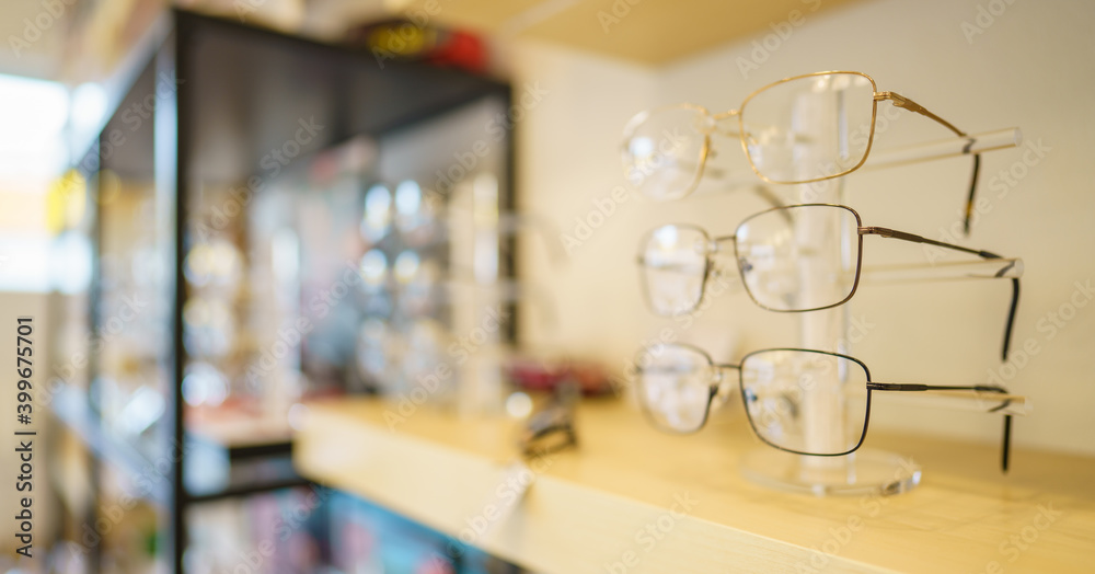 eyeglasses display on glasses stand on shelves in optical store Stock ...