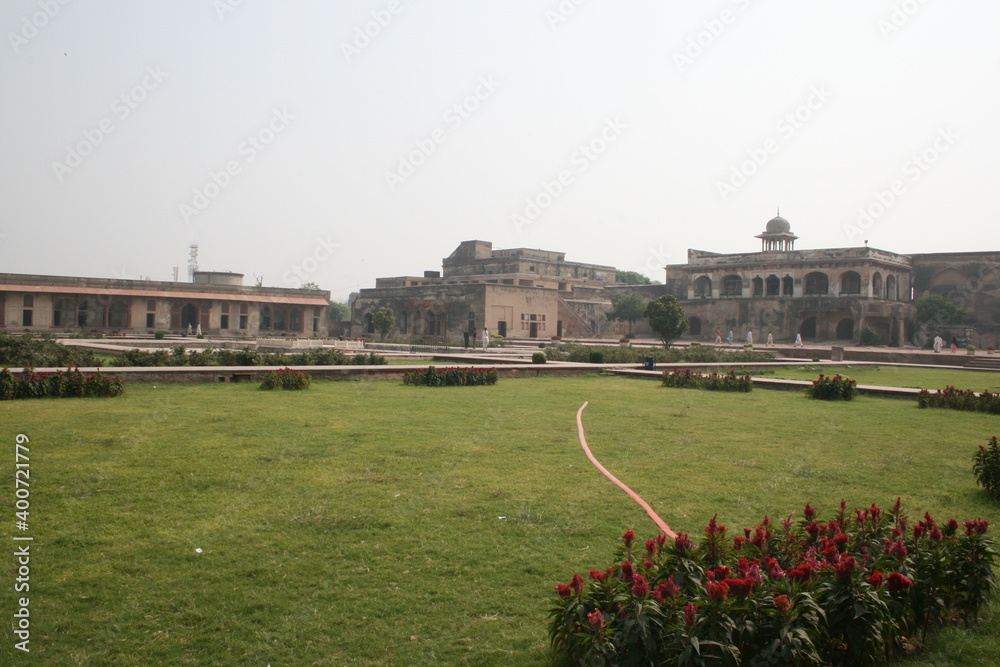 Foto de The Lahore Fort is a citadel in the city of Lahore, Punjab ...