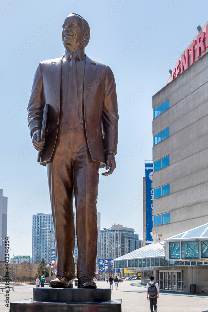 Ted Rogers statue outside the Rogers Centre in Toronto, Canada Stock ...