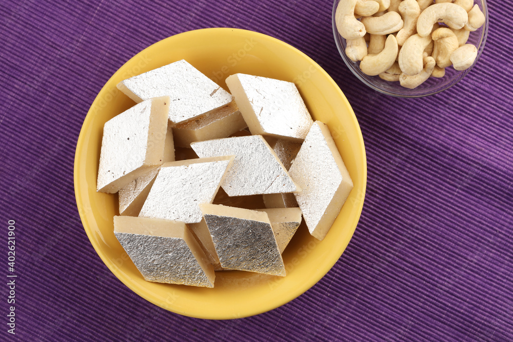 Fotka „Kaju Katli is an Indian sweet made from khoa and cashew nuts ...