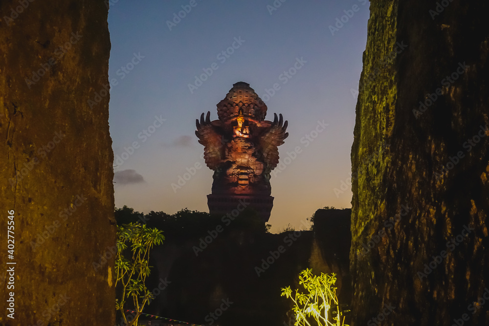 Huge statue of Garuda at Garuda Wisnu Kencana Cultural Park in Bali ...