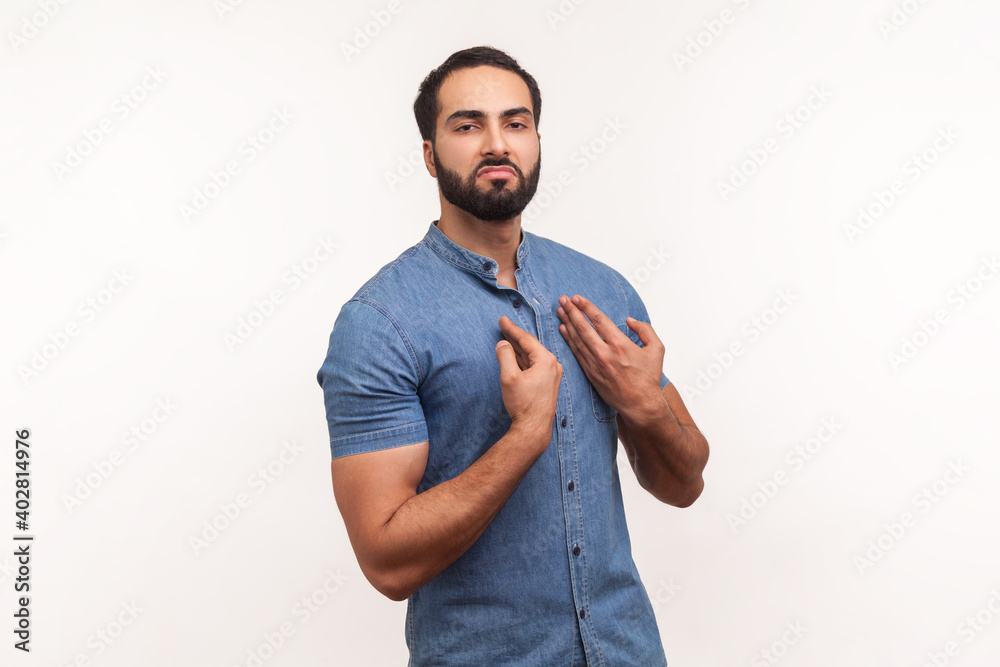 Arrogant egoistic bearded man drawing attention to itself, bragging ...