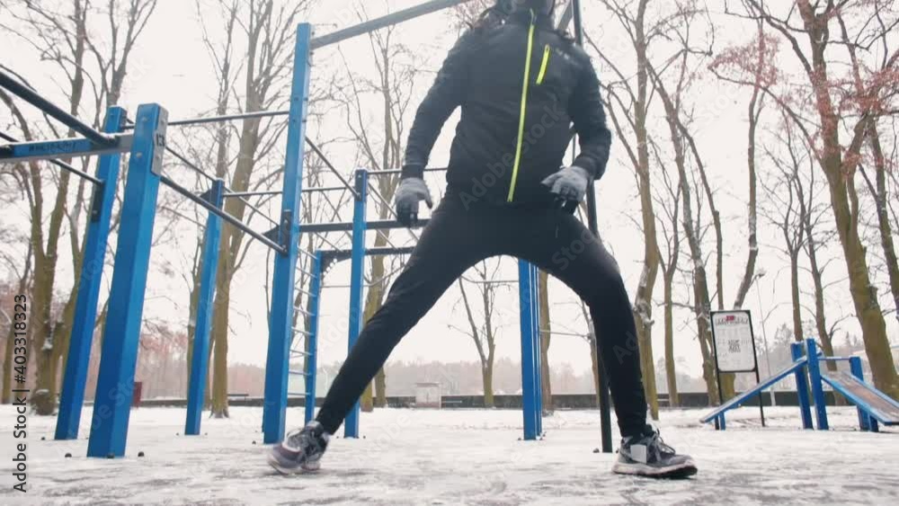 Exercise the body after running, increase blood circulation. Improving ...