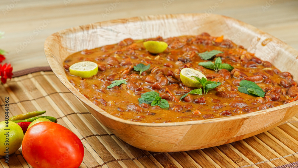 Desi pakistani and indian Famous delicious red lobia black eyed beans ...