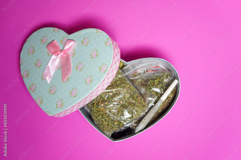 Lager Radioaktiv Ablehnen weed gift box Verengt Monet Zorn