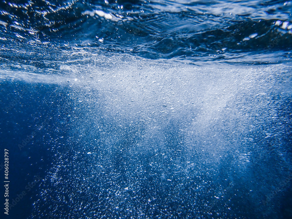 blue underwater Mediterranean sea, blue ocean underwater, waves ...